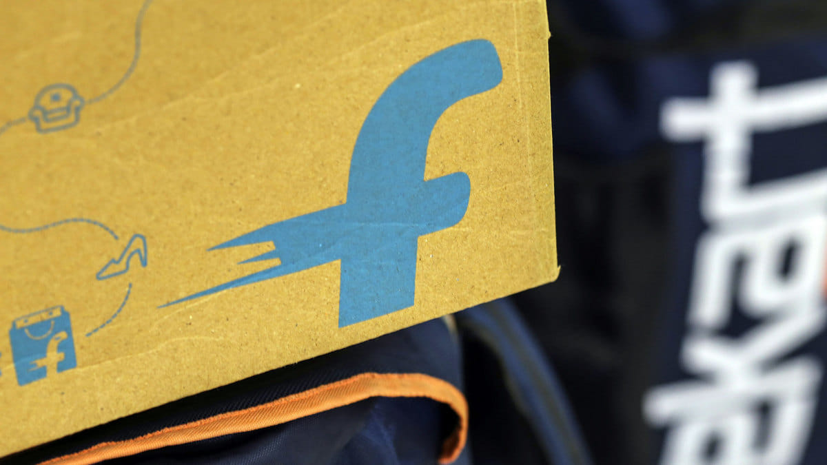J&K govt signs MoU with Flipkart to promote handloom, handicraft products