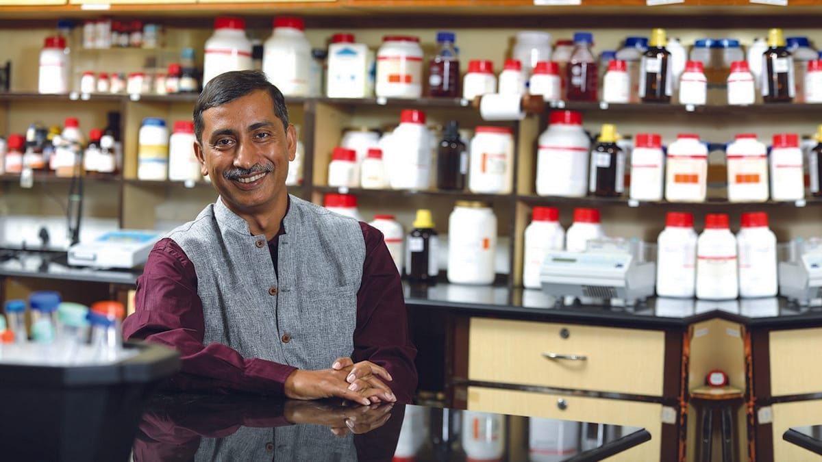 This Indian scientist is working on motor proteins to help the world ...