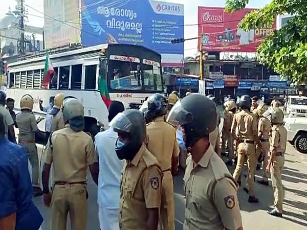 Crackdown on PFI: UP ATS arrests 6 members, recovers objectionable ...