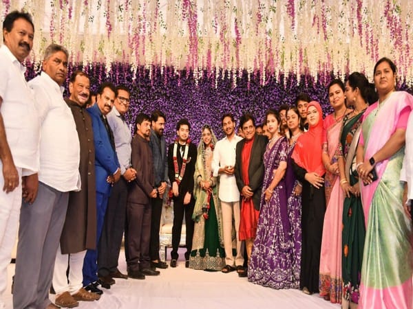 Andhra CM attends wedding reception of actor Mohammad Ali's daughter ...