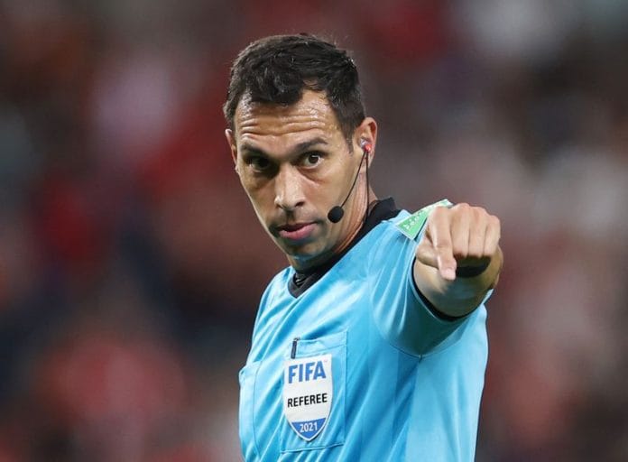 Soccer-Referee hands out 10 red cards in fiery Argentine final – ThePrint