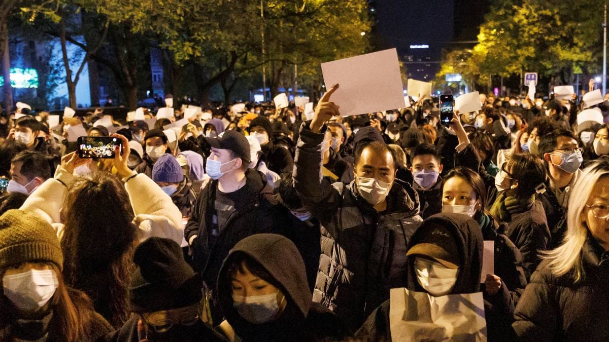 Indian students, expats cautious amid China’s widespread protests ...