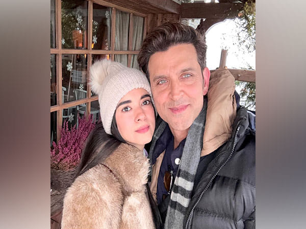 Saba Azad joins Hrithik Roshan's family for Sunaina Roshan's birthday ...