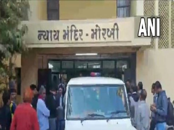 Morbi bridge collapse: Oreva Group MD Jaysukh Patel sent to judicial ...
