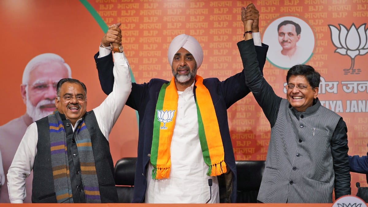 Manpreet Badal joins BJP in Punjab after exiting Congress — 'coterie of ...