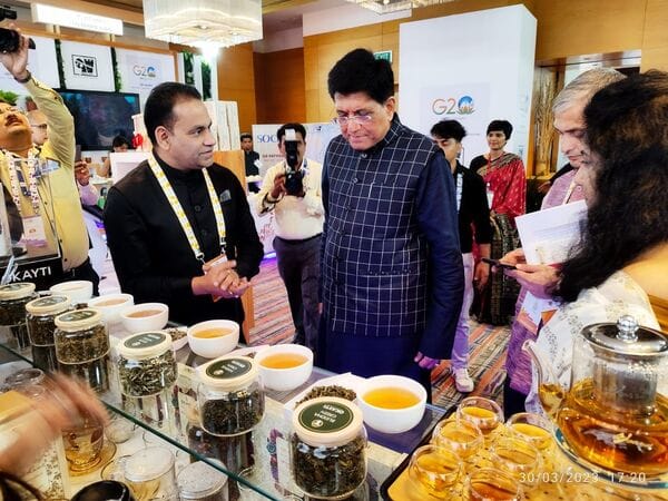 Commerce & Industry Minister of India, Piyush Goyal impressed by Okayti ...