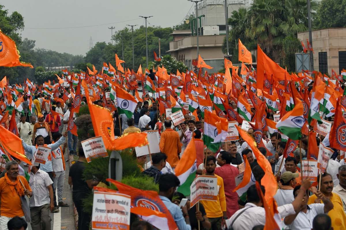 VHP district secretary who 'threatened' parish priest now detained ...