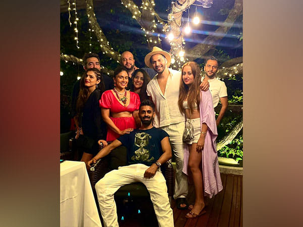 Varun Dhawan celebrates 36th birthday with wife Natasha Dalal and "best ...
