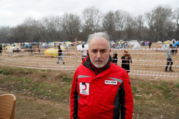 Turkey Red Crescent head resigns following controversy over quake tents ...