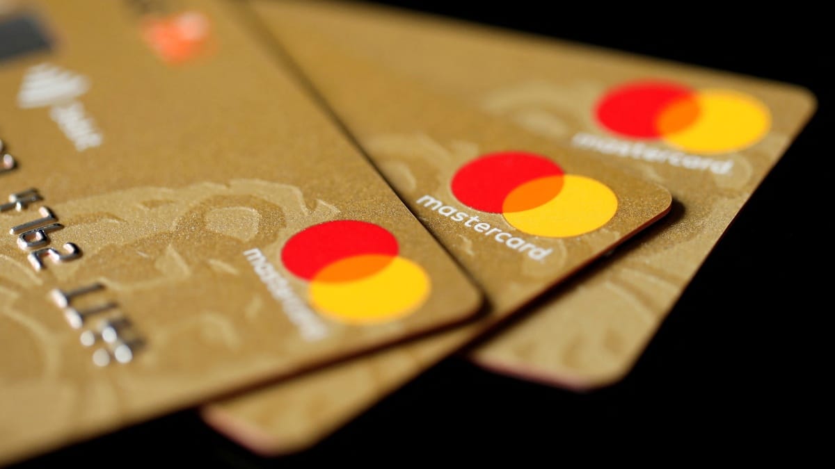 Mastercard launches global project to recycle credit & debit cards ...