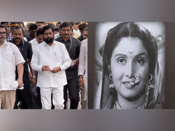 Maharashtra CM Eknath Shinde pays last respect to veteran actor ...