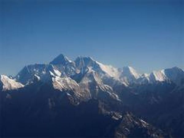 Pakistani mountaineer Asif Bhatti stranded at Nanga Parbat due to snow ...