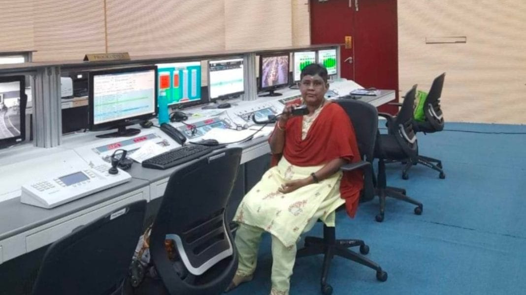 The voice behind rocket countdowns, ISRO’s Valarmathi dies of heart attack