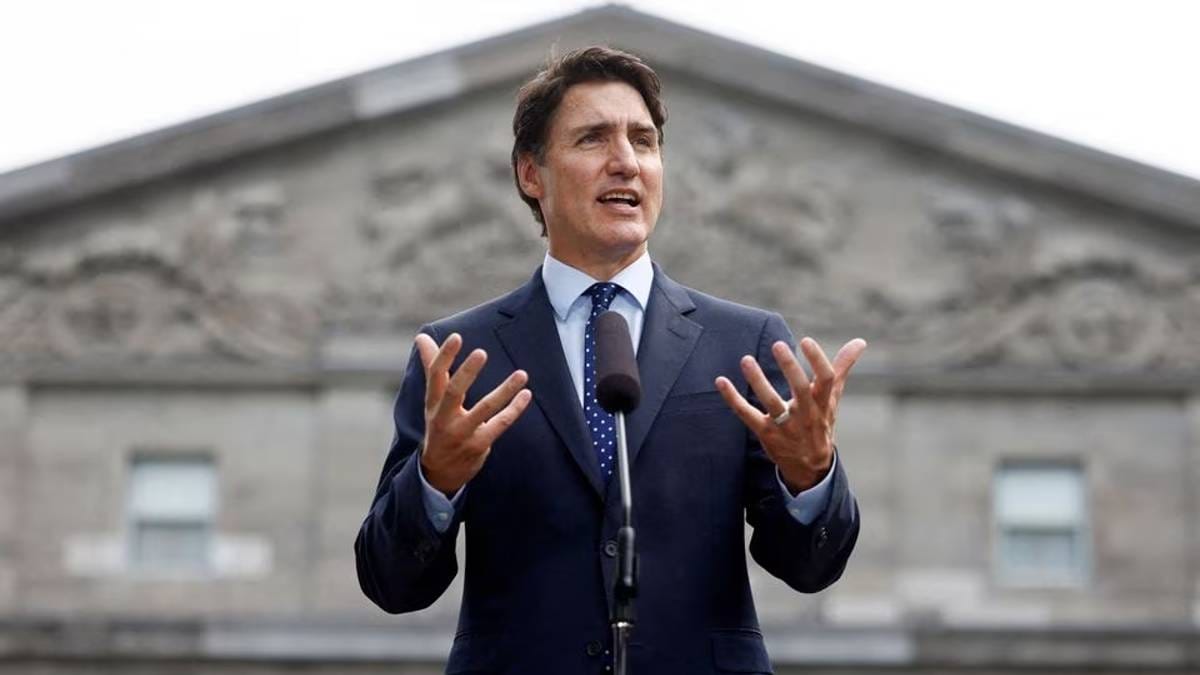 No end to Trudeau flip-flops: Backing Israel's right to defend itself ...