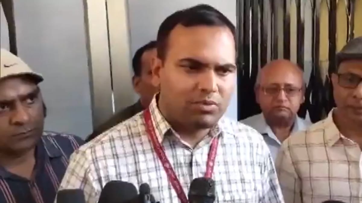 Chandra Vijay Singh appointed new DM of Ayodhya amid major ...