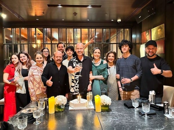 Rakesh Roshan shares fam-jam pic from his 75th bday celebrations ...