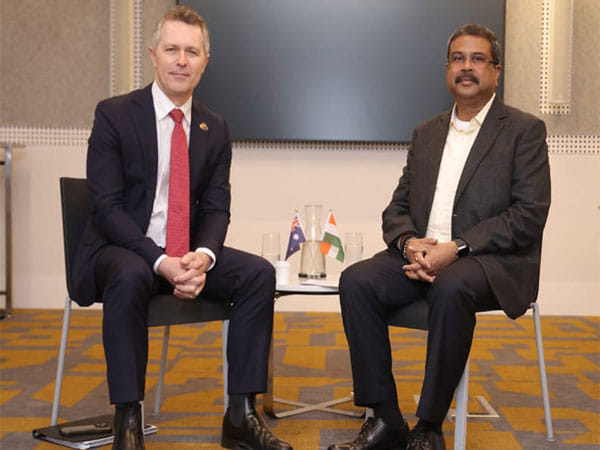Union Minister Dharmendra Pradhan meets Australian counterpart Jason ...