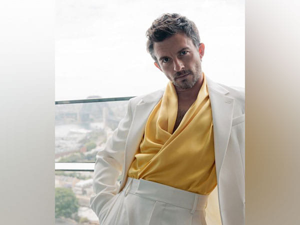Jonathan Bailey reveals who he's most excited to watch 'Wicked' with ...