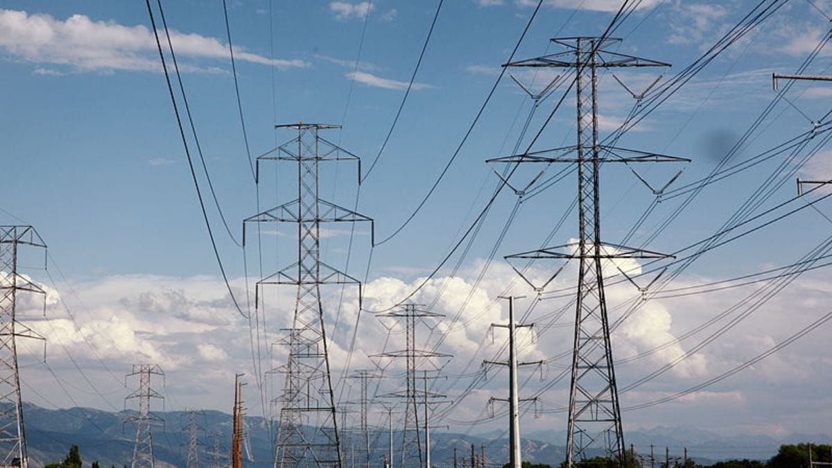 Recovery remains a dream for state-run discoms with losses rising 81% ...