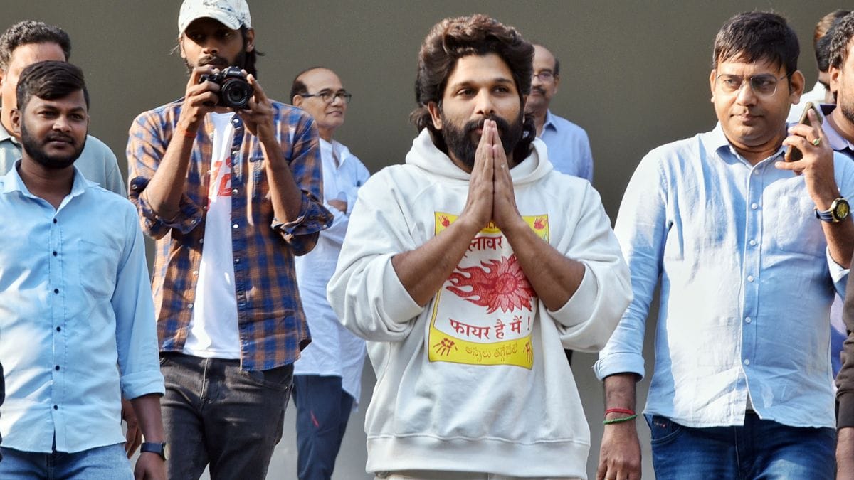 ‘Allu vs Revanth’ war: TV news hunting for conspiracy, photo proofs