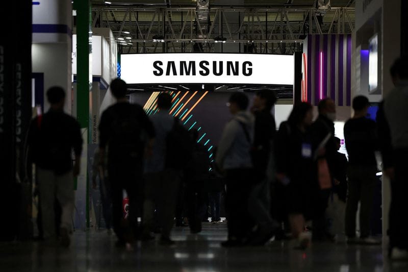 Samsung Electronics becomes largest shareholder of South Korea's ...