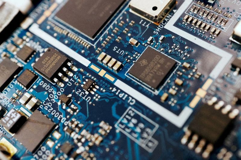 EU's Virkkunen says Commission plans new semiconductor support ...