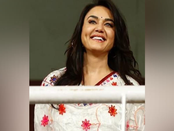 "Team work makes the dream work": Preity Zinta gives shout out to PBKS ...