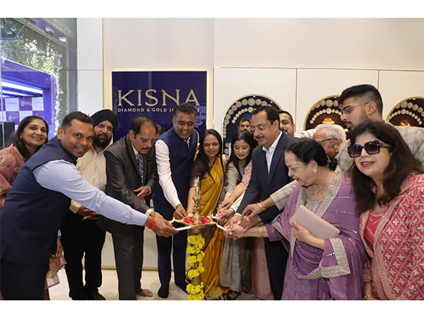 KISNA Diamond and Gold Jewellery Launches its 3rd Exclusive Showroom in ...