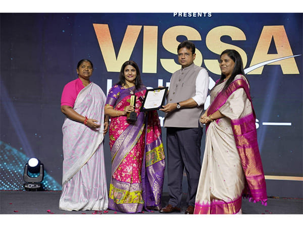 Dr. Swapna Chekuri Honored as "Hyderabad's Top Fertility Specialist" at ...