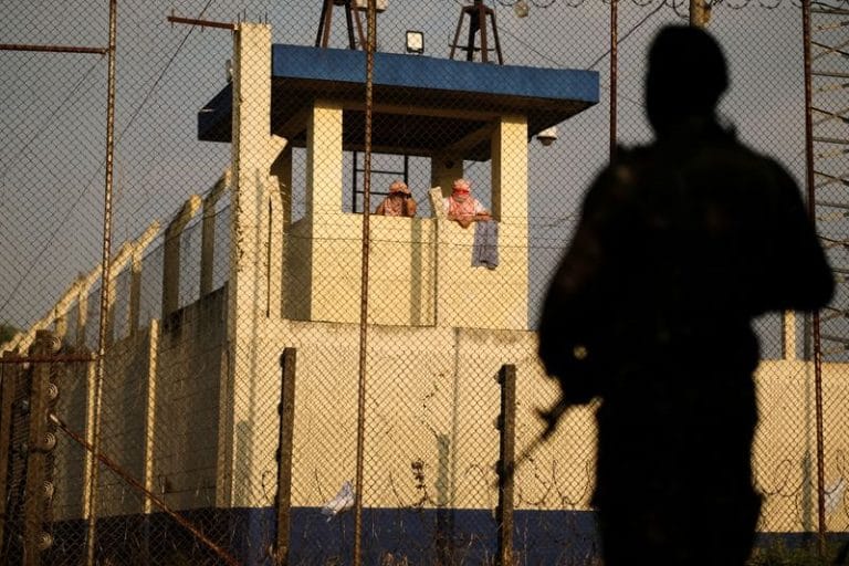 Guatemalan prison hostages freed, president declares state of siege ...