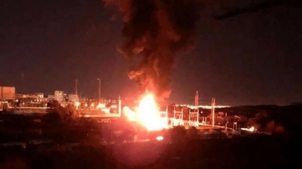Ukraine strikes Russia's largest oil export terminal in Primorsk ...