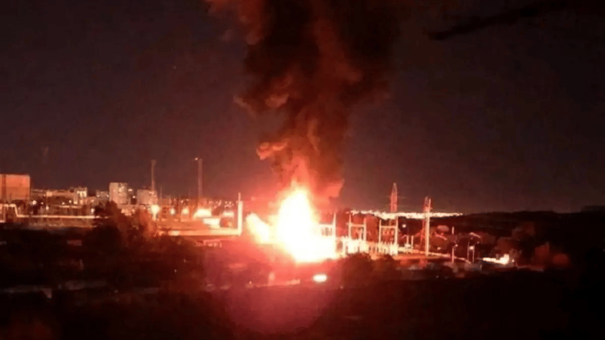 Ukraine strikes Russia's largest oil export terminal in Primorsk ...