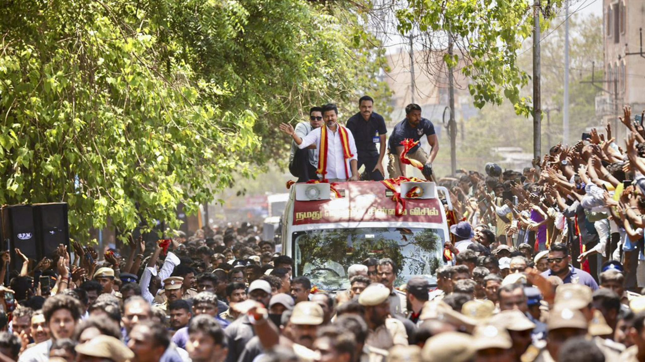 Amid suspense in Tamil Nadu, Congress backs Vijay, accuses Governor of ...