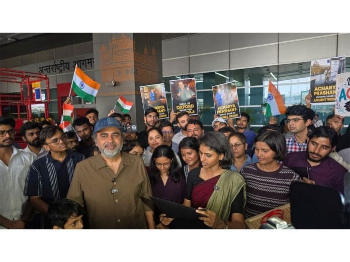 Philosopher & bestselling Author Spoke to the Media at Delhi Airport ...