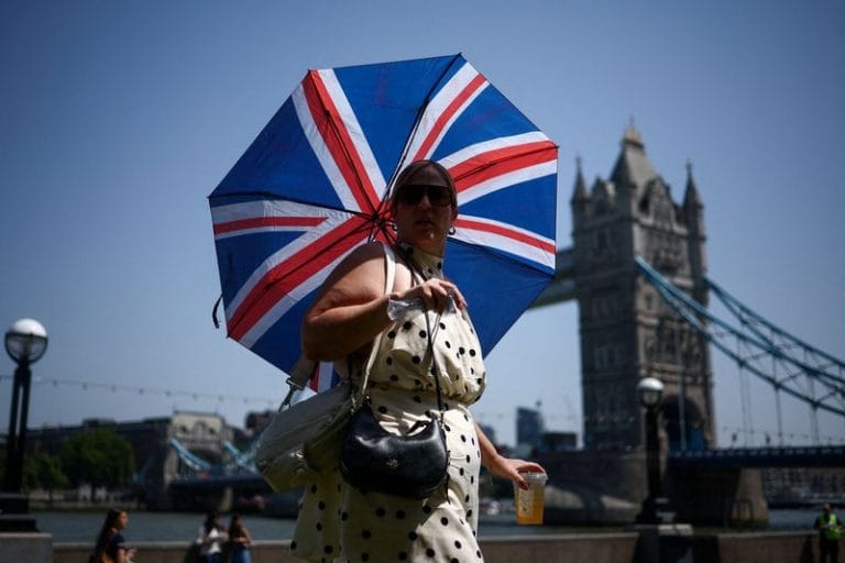 UK sets new June temperature record as Europe's deadly heatwave ...