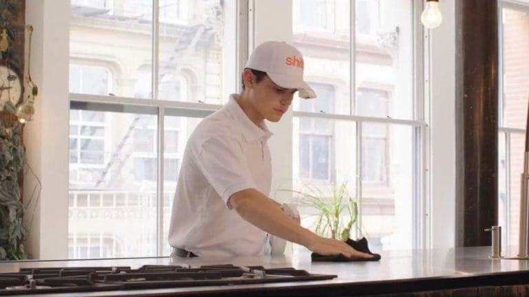 This AI company is cleaning homes for free in New York. But there is a ...