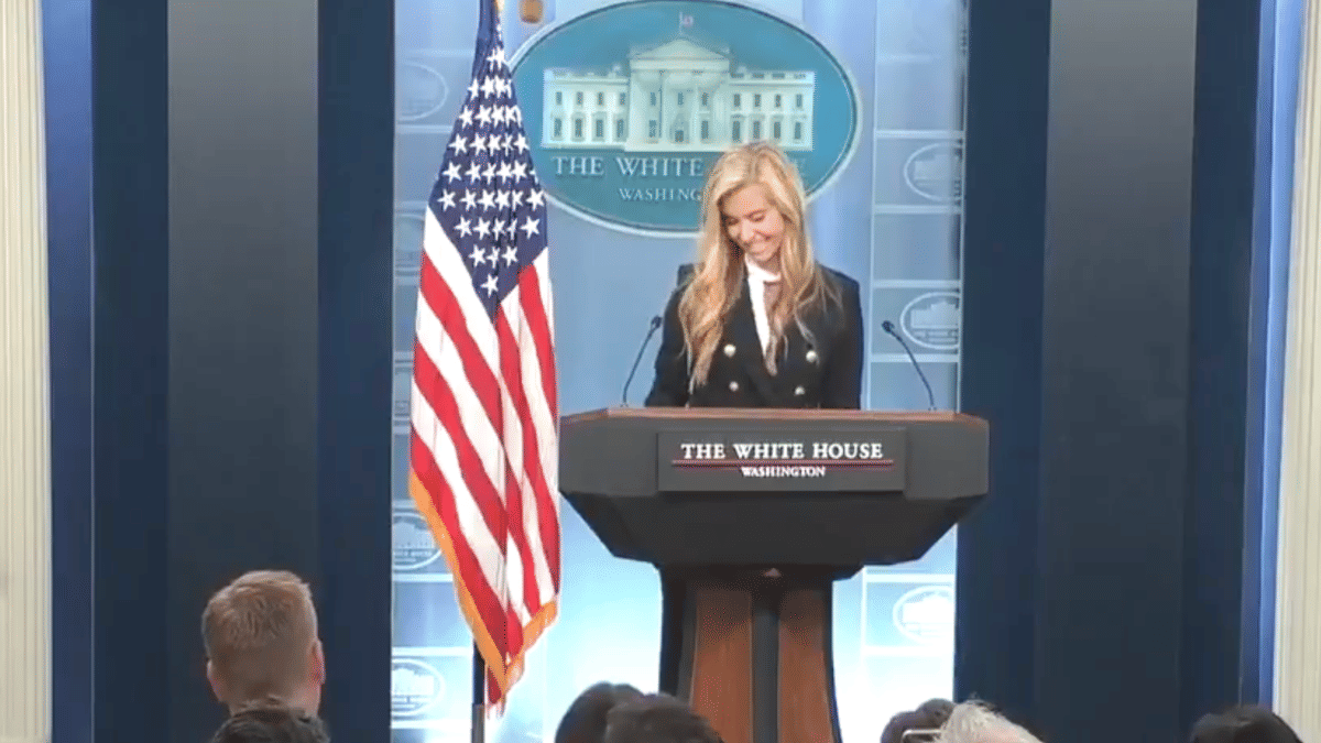 Katie Zacharia Makes Her Debut As White House Press Secretary 5671